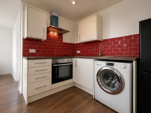 Gladstone Avenue, Loughborough LE11, 1 bed flat to rent, £845 pcm | PrimeLocation