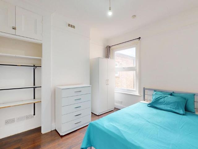 Gladstone Avenue, Wood Green, London N22, Room to rent, £950 pcm | PrimeLocation