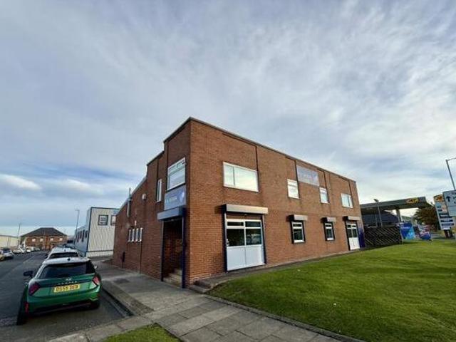 Gladstone Industrial Estate, Reed Street, Office For Sale