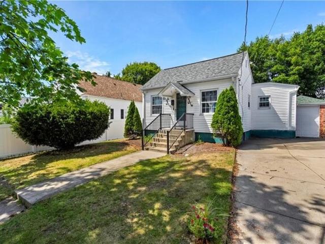 Gladstone St, Cranston, Home For Sale