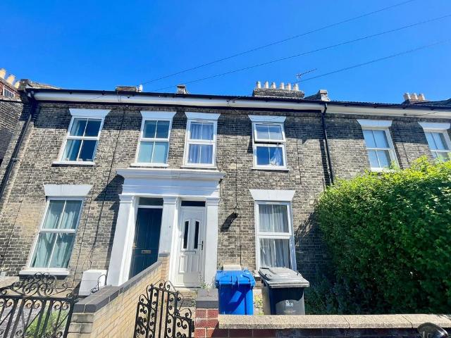 Gladstone Street, NORWICH 4 bed terraced house to rent £1,900 pcm £438 pw