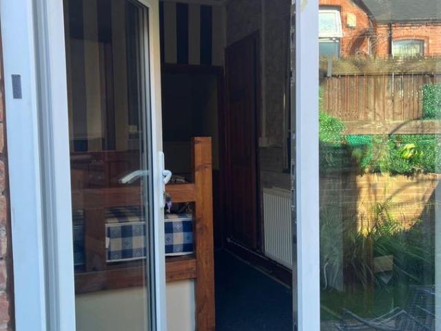 Gladstone Street, Nottingham NG7, 1 bed flat to rent, £563 pcm | PrimeLocation