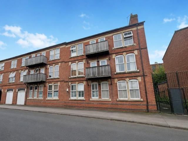 Gladstone Street, Nottingham NG7, 1 bed flat to rent, £650 pcm | PrimeLocation