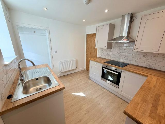 Gladstone Street, Abertillery NP13, 3 bed semi detached house to rent, £875 pcm | PrimeLocation