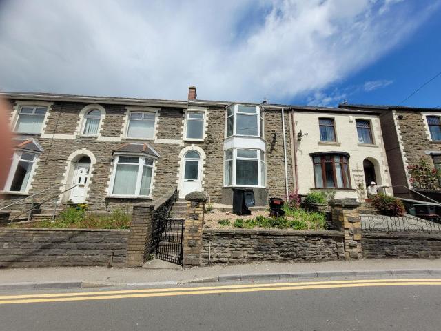 Gladstone Street, Abertillery NP13, Abertillery, 4 bed terraced house to rent, £900 pcm | PrimeLocation