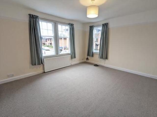 Gladstone Street, Kettering, NN16