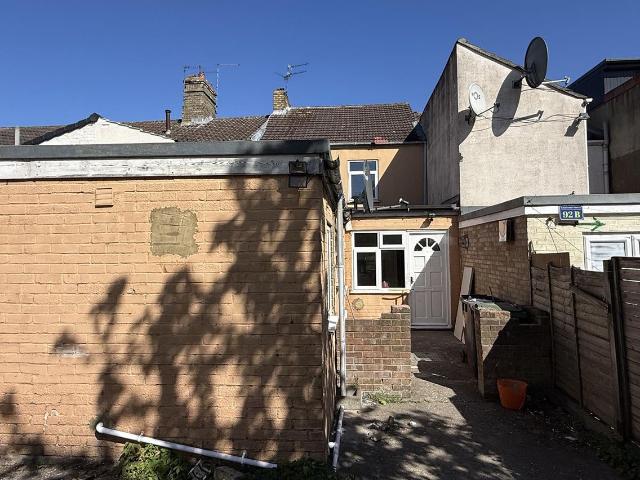 Gladstone Street, Peterborough PE1, 3 bed property to rent, £950 pcm | PrimeLocation