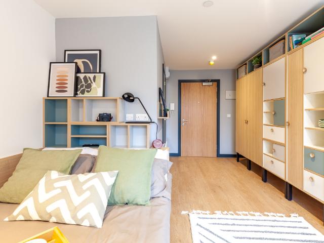 Gladstone Road, Exeter EX1, Studio to rent, £1,128 pcm | PrimeLocation