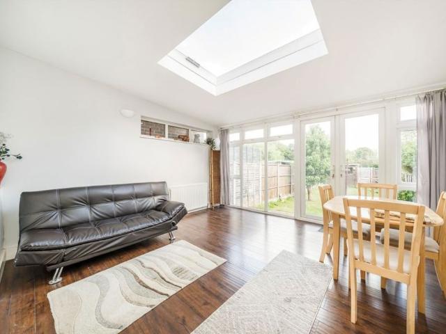 Gladstone Road, KT6, London