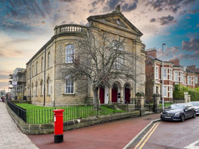 Gladstone Terrace, Gateshead, 4 NE8, 2 bed flat to rent, £850 pcm | PrimeLocation