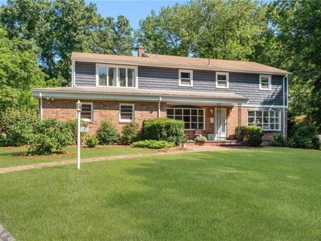 Gladridge Dr, East Greenwich, Home For Sale