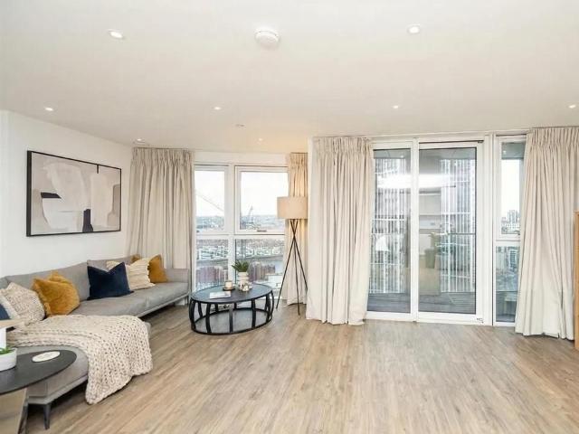 Gladwin Tower, Nine Elms SW8, 2 bed flat to rent, £3,599 pcm | PrimeLocation