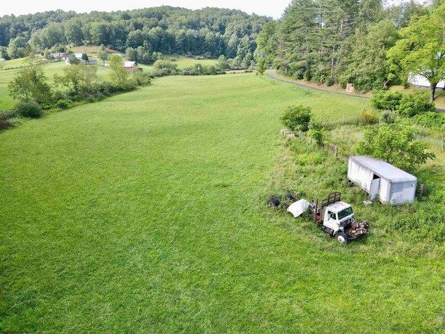 Glady Fork Rd, Ireland, WV 26376