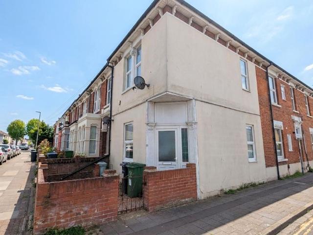 Gladys Ave, Portsmouth PO2, 2 bed flat to rent, £1,100 pcm | PrimeLocation