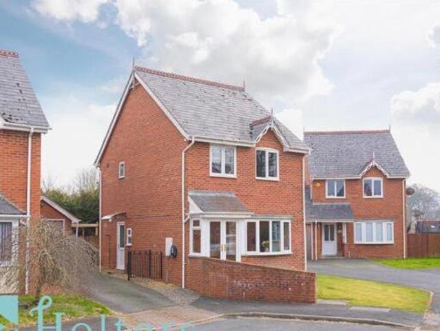 Glan Cerniog, Carno, 3 Bedroom Detached