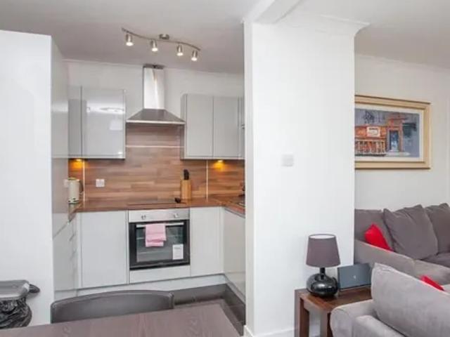 Glasgow City, G14 0SA, United Kingdom | 3 bed duplex for rent #97268481 | Rentberry