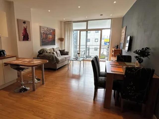 Glasgow City, G11 6BH, United Kingdom | 2 bed apartment for rent #152264350 | Rentberry