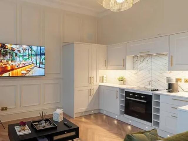 Glasgow City, G12 0XE, United Kingdom | 2 bed apartment for rent #149467343 | Rentberry