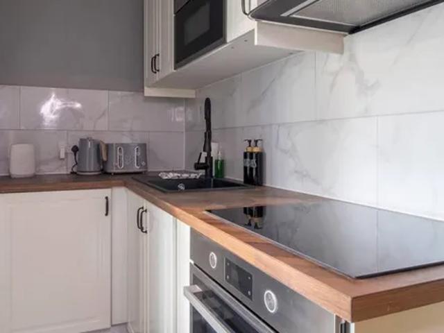 Glasgow City, G12 8LL, United Kingdom | 2 bed apartment for rent #134807603 | Rentberry