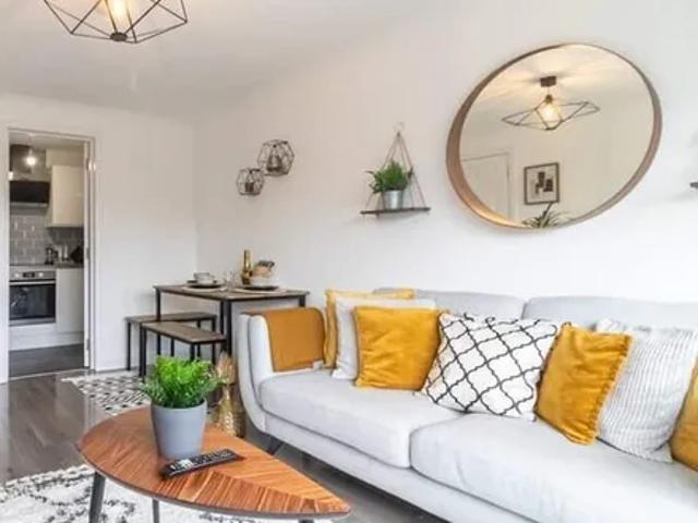 Glasgow City, G12 8PQ, United Kingdom | 2 bed apartment for rent #115280123 | Rentberry