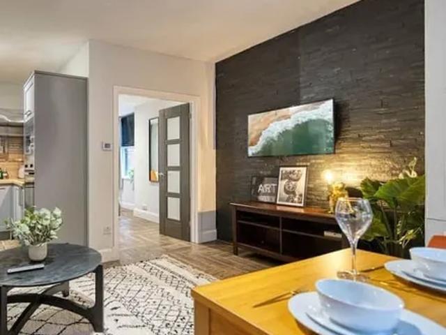 Glasgow City, G20 8QX, United Kingdom | 4 bed apartment for rent #165036032 | Rentberry