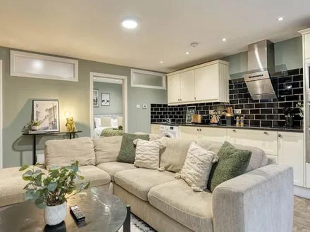 Glasgow City, G20 8QX, United Kingdom | 3 bed apartment for rent #165038781 | Rentberry