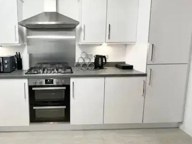 Glasgow City, G33 5FB, United Kingdom | 3 bed house for rent #111599677 | Rentberry