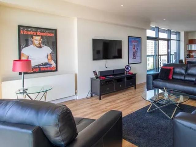 Glasgow City, G3 8HE, United Kingdom | 2 bed apartment for rent #98083046 | Rentberry