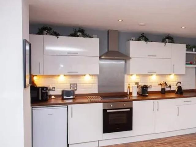 Glasgow City, G3 8JF, United Kingdom | 2 bed apartment for rent #97270345 | Rentberry