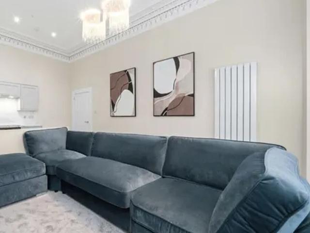 Glasgow City, G51 1BQ, United Kingdom | 4 bed apartment for rent #147772965 | Rentberry