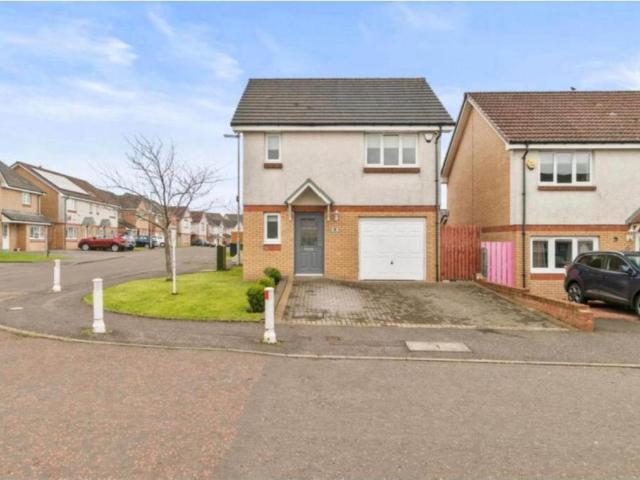 Glasgow G53, 3 bed shared accommodation to rent, £2,295 pcm | PrimeLocation