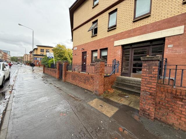 Glasgow, G20 2 bed flat to rent £1,195 pcm £276 pw