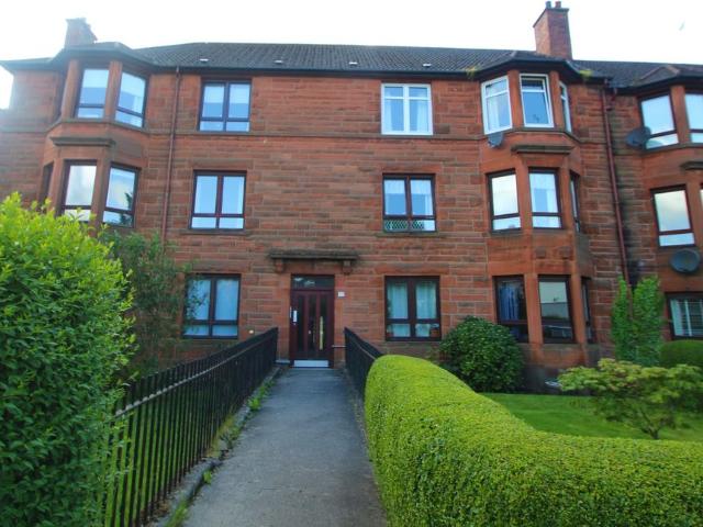 Glasgow G33, 2 bed flat to rent, £900 pcm | PrimeLocation