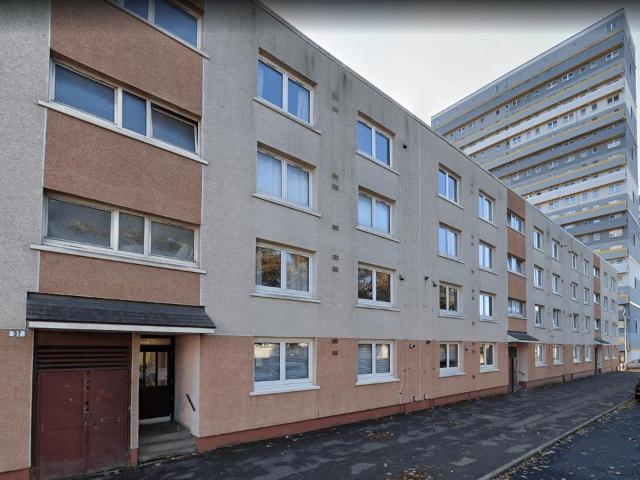 Glasgow, Lanarkshire G20, 2 bed flat to rent, £1,195 pcm | PrimeLocation
