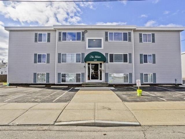 Glasgow St Apt,fall River, Condo For Sale