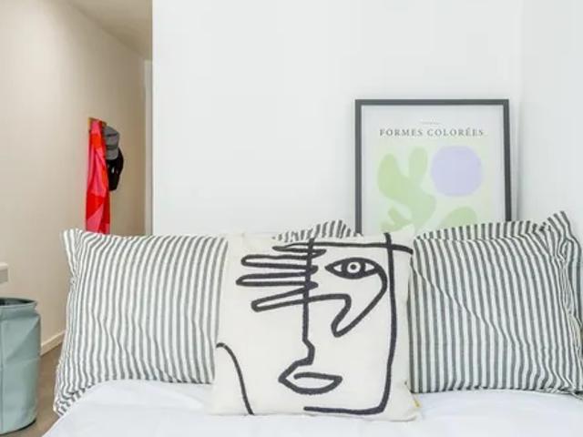 Glasgow University Archives, 13 Thurso Street, Glasgow, G11 6PE, United Kingdom | 1 bed apartment for rent #166858711 | Rentberry