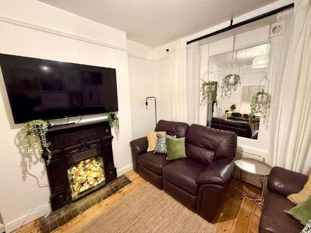 Glasney Road Room 3