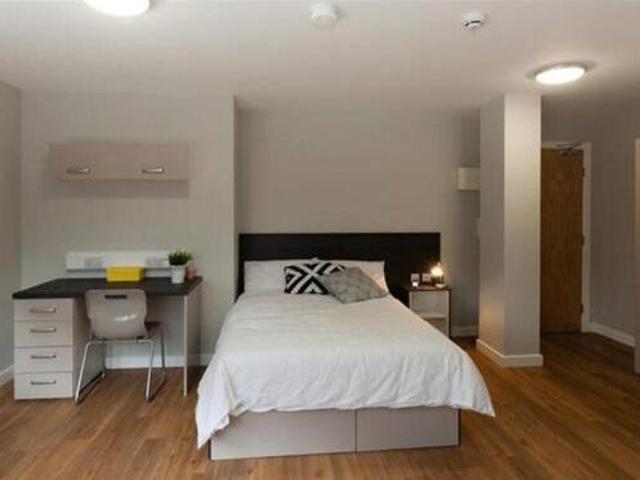 Glasshouse Street, Nottingham, Studio Flat For