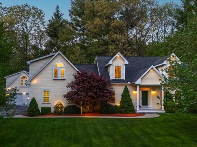 Glastombury Dr, Sandown, Home For Sale