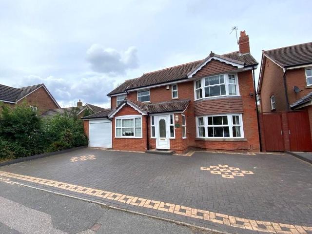 Glaston Drive, Hillfield, Solihull B91, 5 bed detached house to rent, £2,750 pcm | PrimeLocation