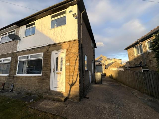 gleanings drive, halifax, hx2 0pa