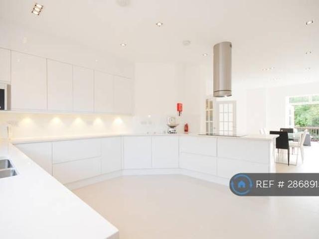 Glebe Terrace, Perth, PH2 4 bed detached house to rent £2,600 pcm £600 pw