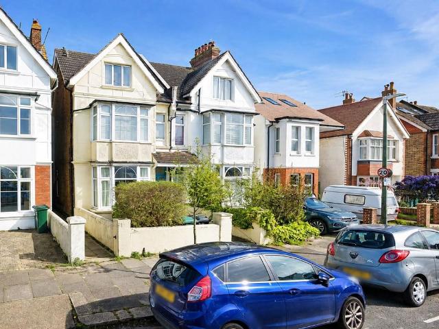 Glebe Villas, Hove BN3, Studio to rent, £950 pcm | PrimeLocation