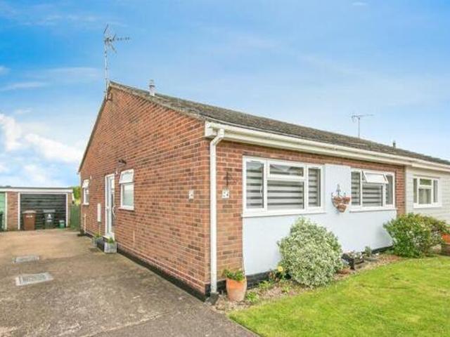 Glebe Close, 2 Bedroom Semi detached