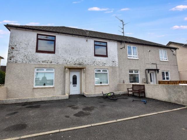 Glebe Street, New Cumnock, East Ayrshire KA18, 2 bed flat to rent, £550 pcm | PrimeLocation