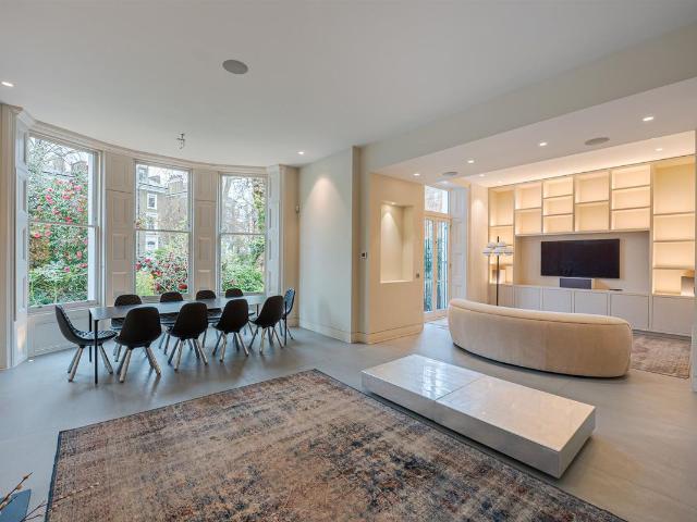 Gledhow Gardens, London SW5, 3 bed flat to rent, £15,167 pcm | PrimeLocation