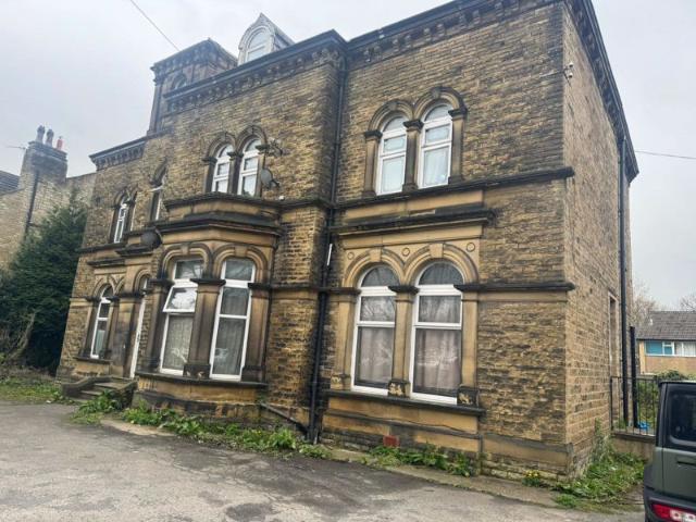 Gledholt Road, Huddersfield HD1, Room to rent, £400 pcm | PrimeLocation