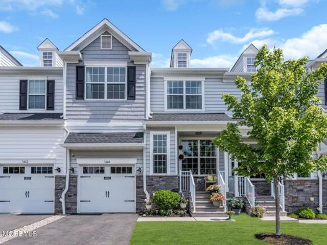 Glen Oaks Ln, Wall, Home For Sale