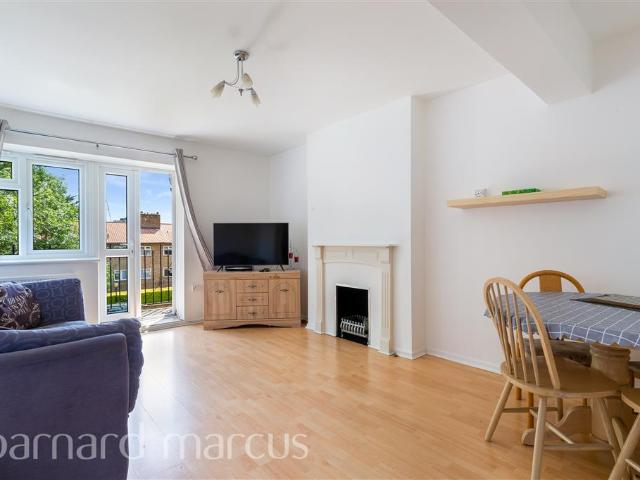 Glen Albyn Road 2 bed apartment to rent £2,000 pcm £462 pw