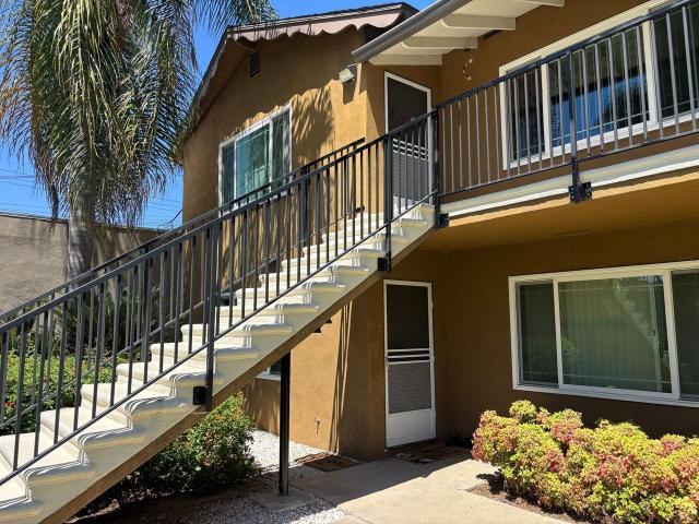 Glen Crest Apartments 1 Bedroom Apartment for Rent at 2001 E Whiting Ave, Fullerton, CA 92831